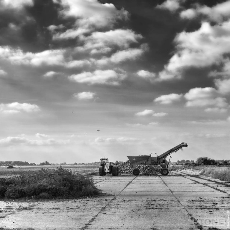 WW2 RAF and USAAF airfields in Norfolk mapped | Invisible Works