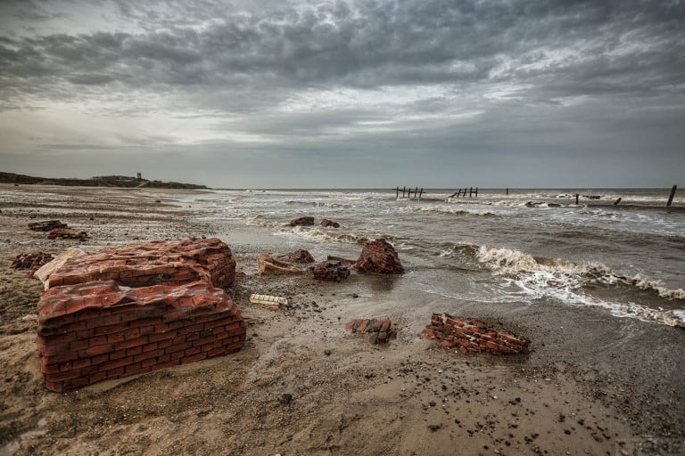 Coasting: Happisburgh Low light | Invisible Works